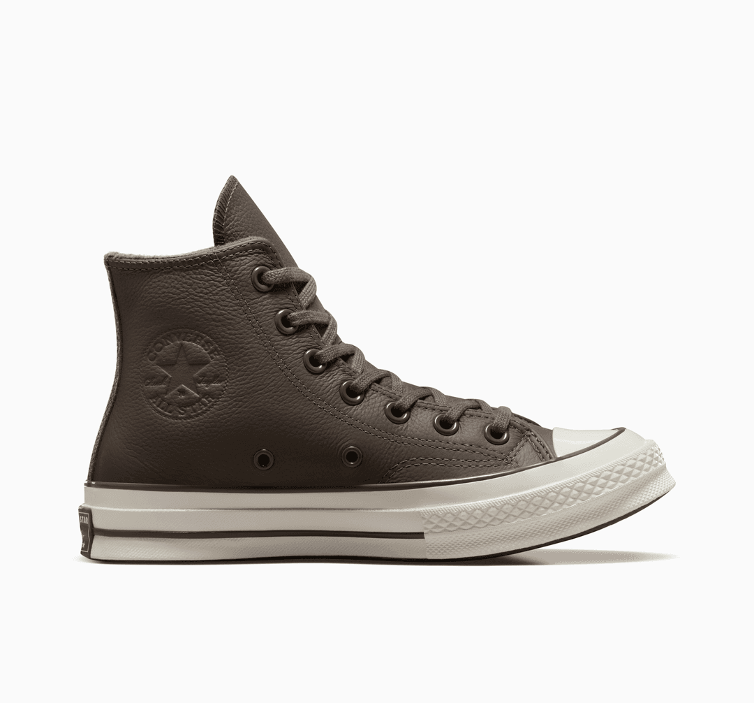 Chuck 70 Weatherized Leather Brown A12347C